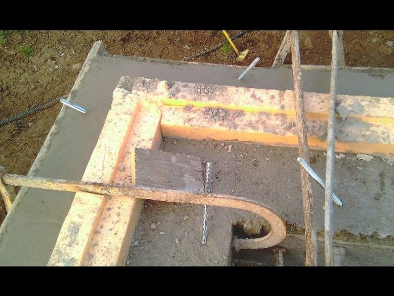 Auto-construction d'une maison paille type GREB en Auvergne | Build Green